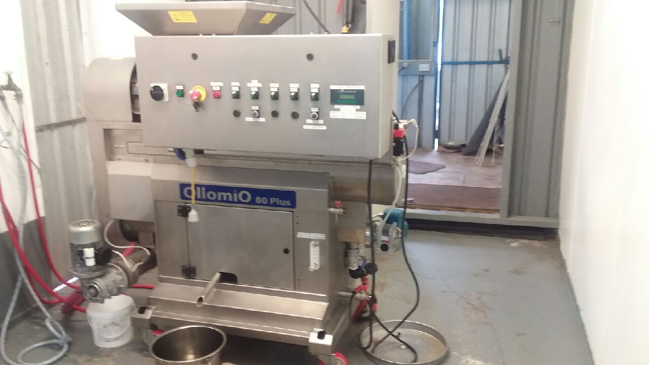 Oliomio 80 Olive Oil Processing machine | Used Olive Machinery from ...